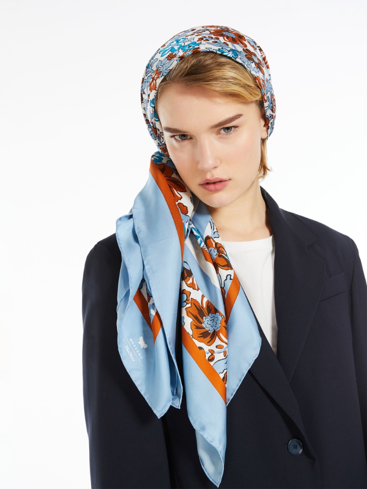 Women’s Scarves, Shawls and Stoles | Weekend Max Mara